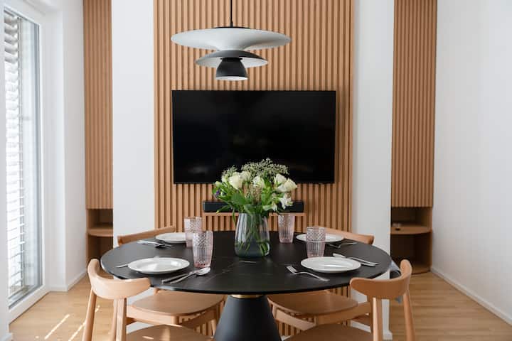 Modern Vienna Apartment With Balcony, Vienna 3rd - 빈