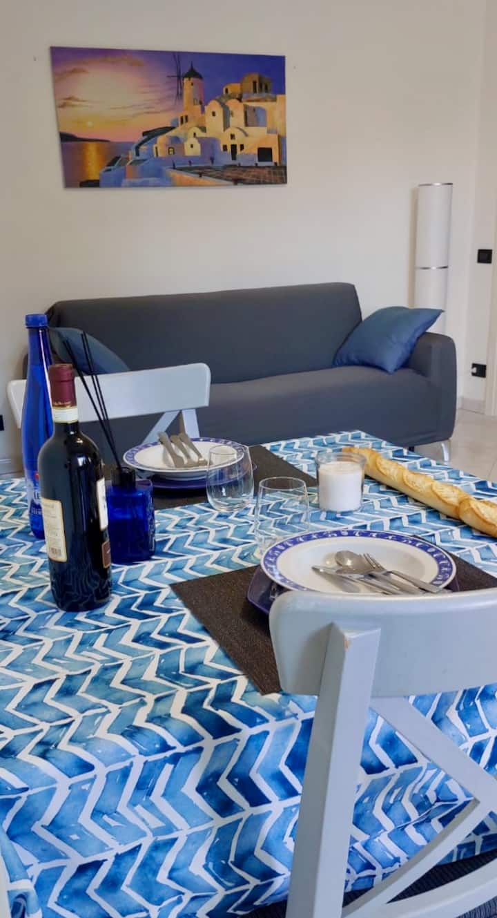 Arena Mecenate House - Aéroport de Milan Linate (LIN)