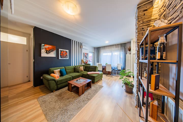 Flexible Selfcheckins 202 / 1 Bedroom / Loggia - Zagreb