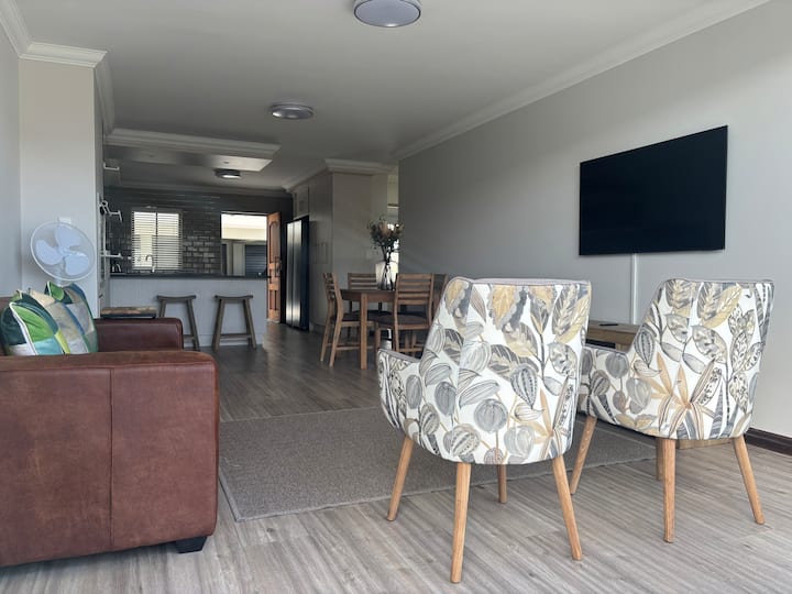 “Vredig” 2-bedroom Holiday Apartment - Mossel Bay