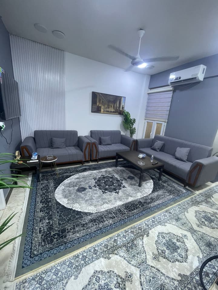 بغداد - المنصور - الداوودي  قرب حمايات السفارات - 