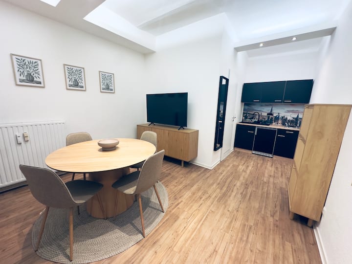 Charmante 2 Schlafzimmer Wohnung Im Zentrum - Aachen