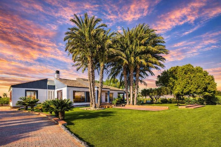 El Bancalito-country Finca With Pool For Groups - La Marina