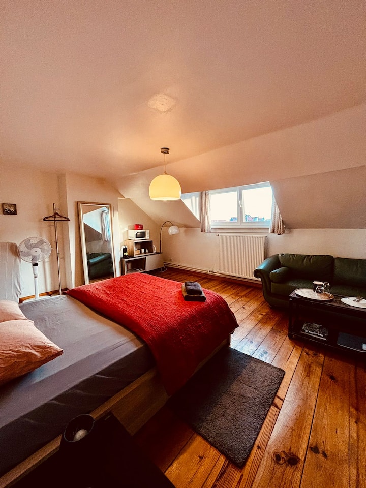 Chambre+cuisine - Brussels