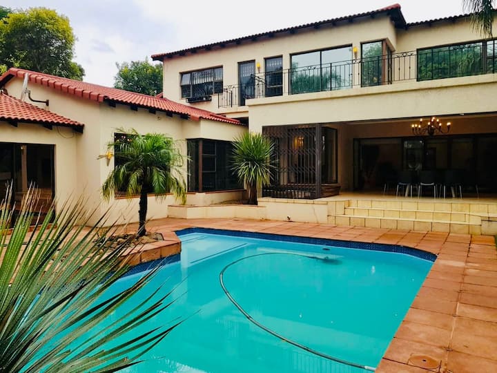 Bamboo Ridge Villa Constantia - Randburg