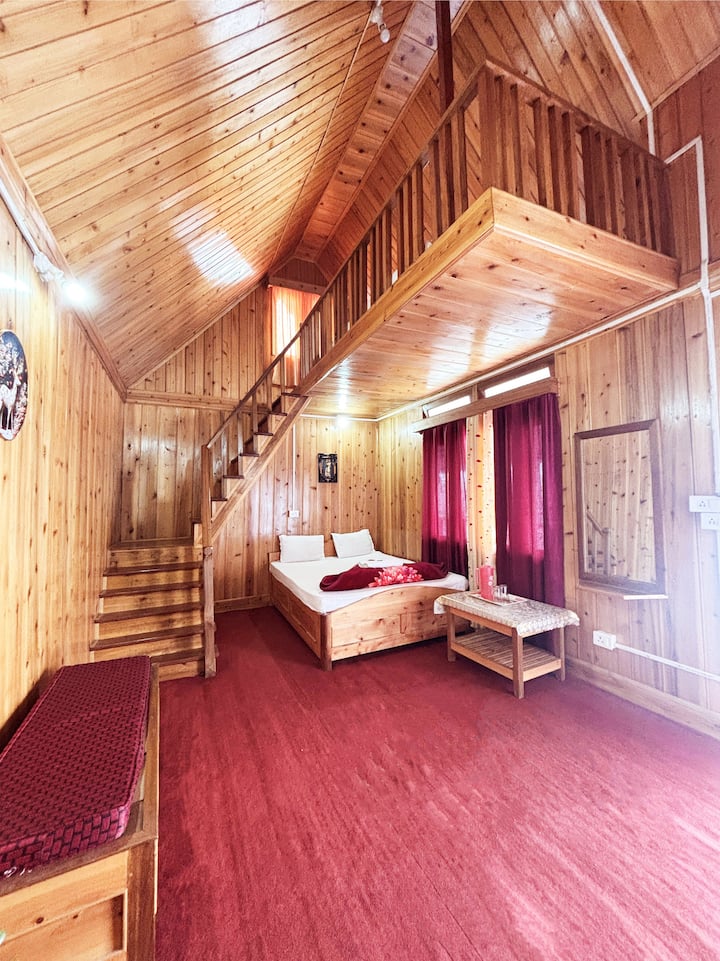 Kolakham Silverpine Retreat Homestay Pure Veg - Lava