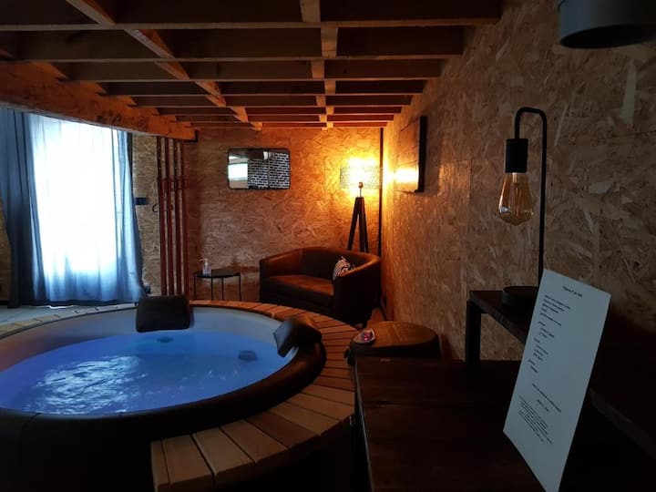 Odyssée - Chambre D'hôtes Avec Spa Et Sauna Privés - Cassel
