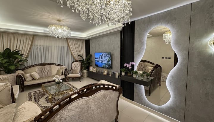 Apartment In Abdoun - Amman