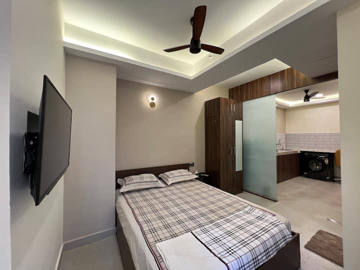 Chennai Fudoson F-117 - Chennai