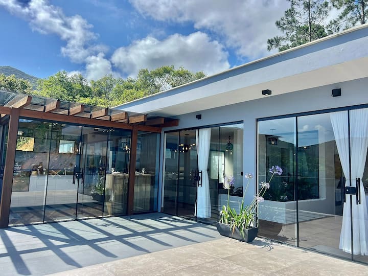 Pousada Deluxe - Espaço Inteiro Privativo - Governador Celso Ramos