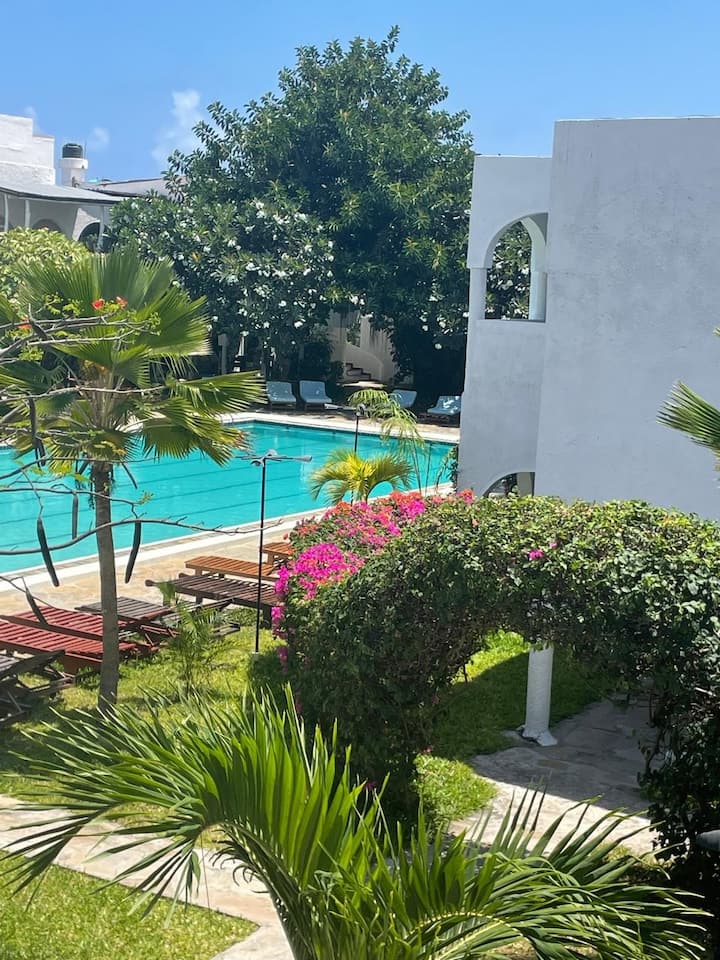 Serenity By The Sea - Kenya