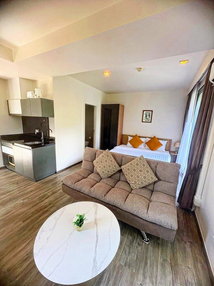 Sehr Schöne Wohnung Mit Rooftoppool - Patong Beach