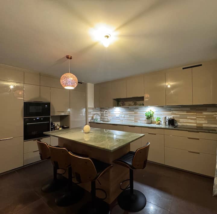 Maison Proche De Genève Avec Parking Privé - Annemasse