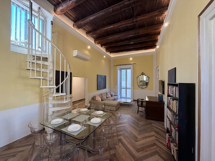 The Royal Penthouse With Panoramic Terrace! - Neapel