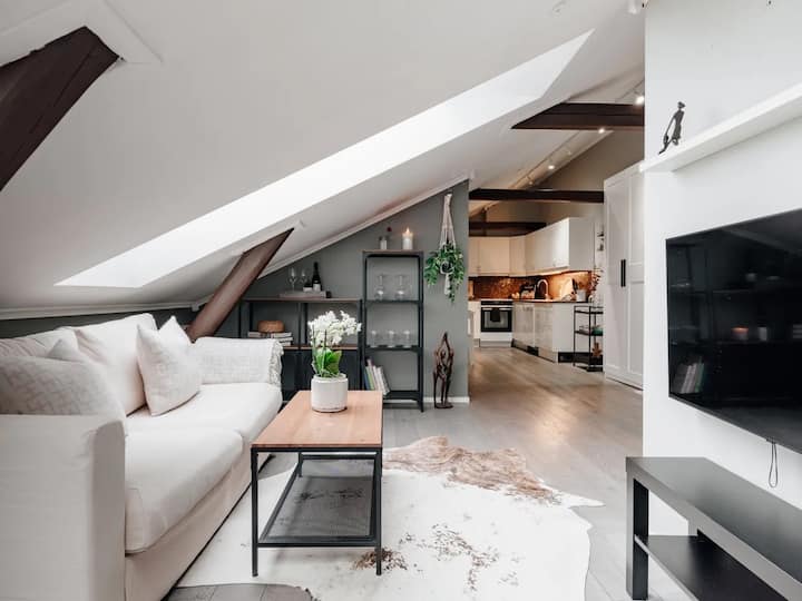 Cozy 2br In Trendy Grünerløkka W/ Washer-dryer - Oslo