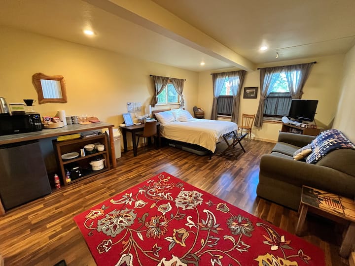 Packwood Hideaway Guest House - Packwood, WA