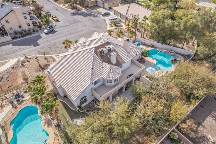 Pool Table | 5 Bedrooms | Great Area - Lake Las Vegas, NV