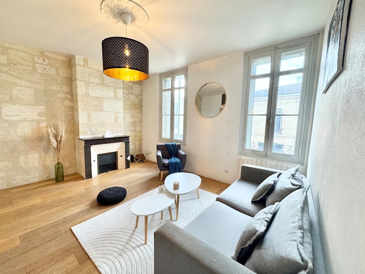Appartement Bordelais, 2 Chambres / Patio Lumineux - Bordeaux