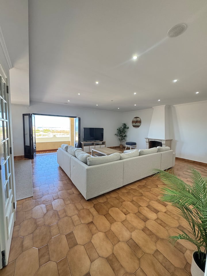 Peniche Surf & Sunset House - Stay By The Sea - Peniche