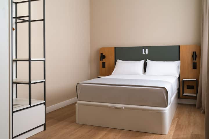 Limehome Palma Marina | Suite - Palma