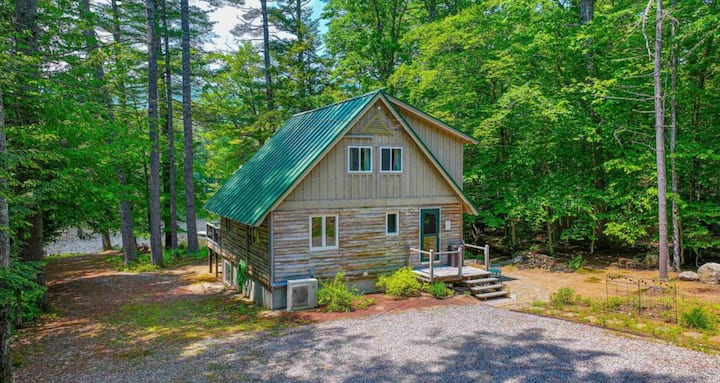 4 Season Retreat On Moose Pond Near Pleasant Mt. - 덴마크