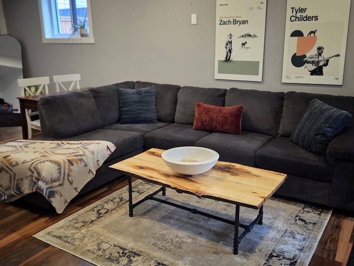 Rosie’s Hideaway - Collingwood