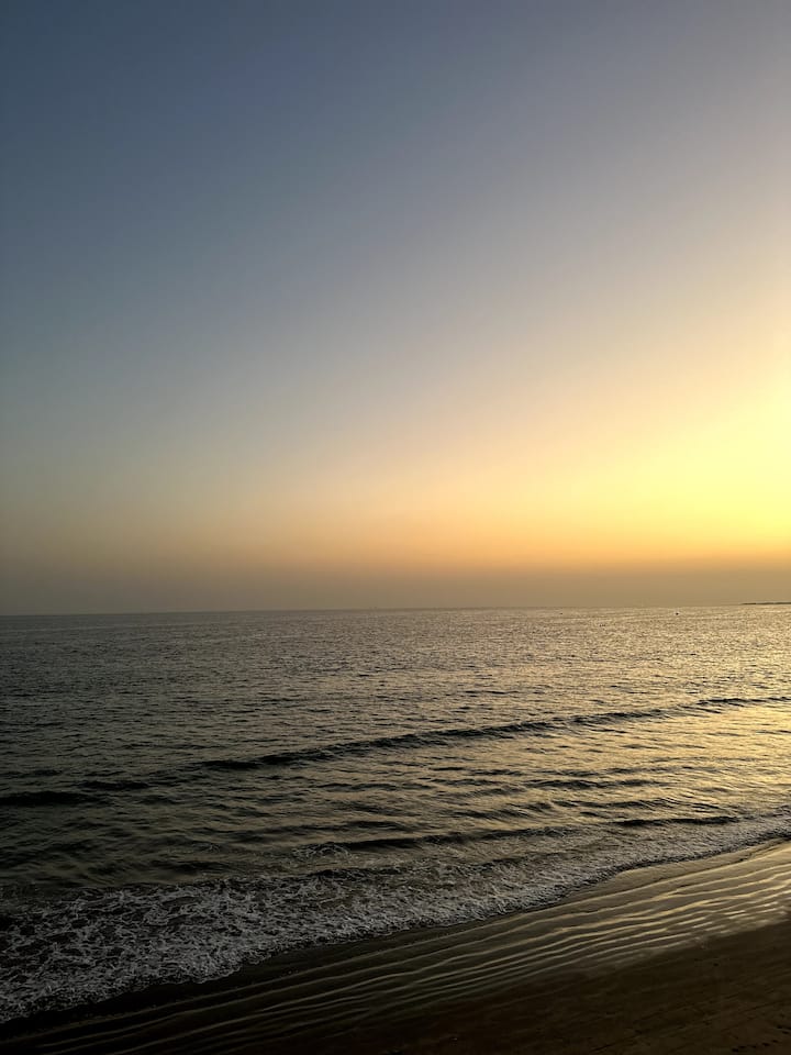 A Complete Neat And Clean Beach House Available. - Karachi