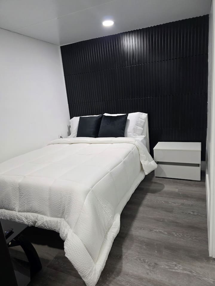 Modern Stay • 2 Miles To Hard Rock Stadium - Miramar, FL