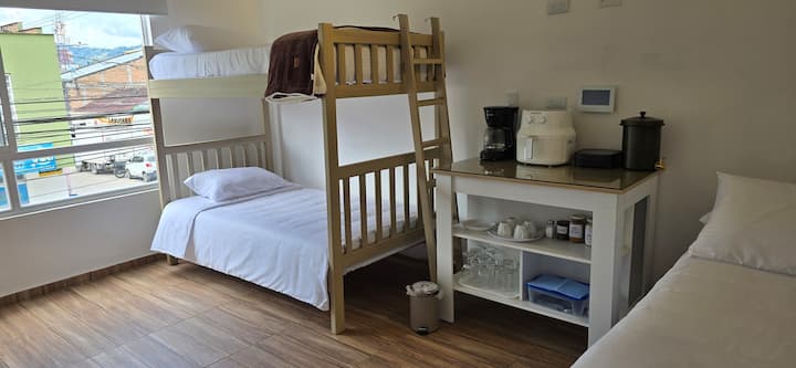 Alojamiento Familiar En El Centro De Pitalito - Pitalito