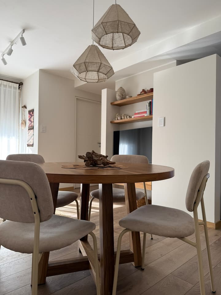 Calido Departamento Frente A La Cañada De Córdoba - Argentina