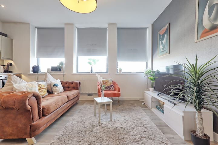 Stylish 2 Br Chelmsford Flat|sleeps 4|free Parking - Chelmsford