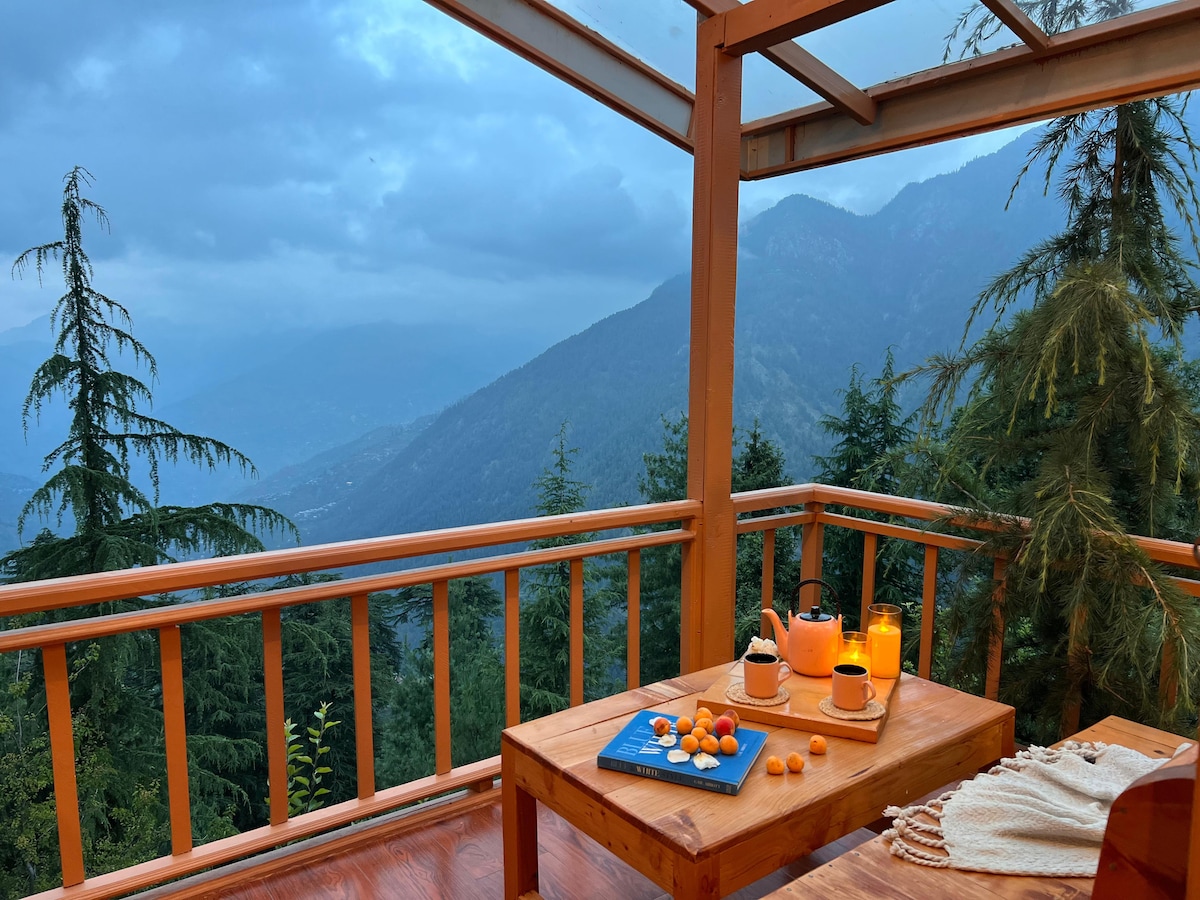 Glassy Jacuzzi Treehouse | TANDI | WI-FI | TREK 200 - Casas en el árbol ...