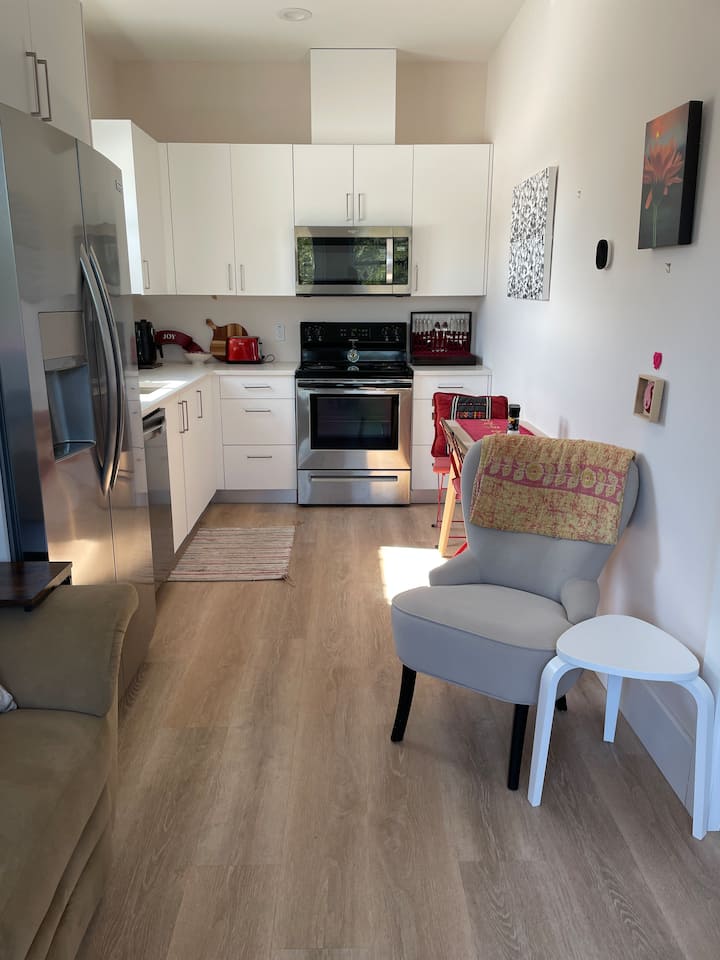 1br Grand Central Kitchen W/d Parking - St. Petersburg, FL