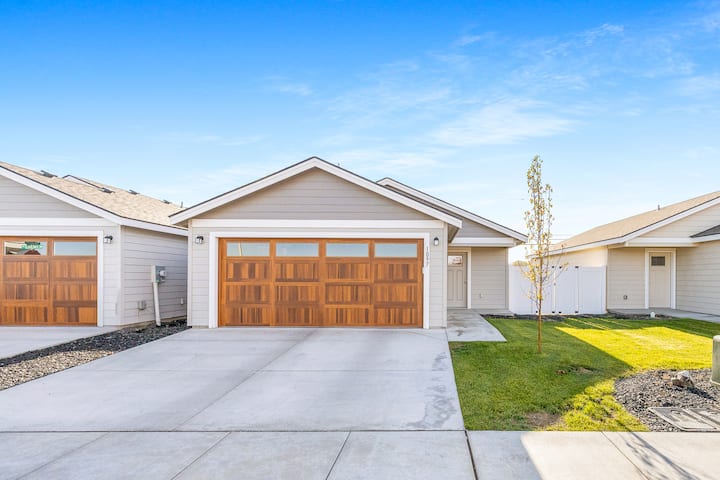 Diamond Retreat - Hat Rock State Park, Hermiston