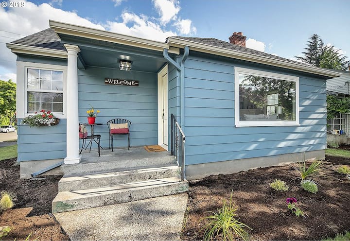 Charming 5br Bungalow Near Vancouver Waterfront! - Vancouver, WA