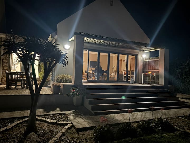 Lazy Acres Cottage - Langebaan