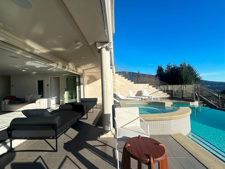 The Vancouver Grandscape | Luxury Villa W/ Pool - West Vancouver