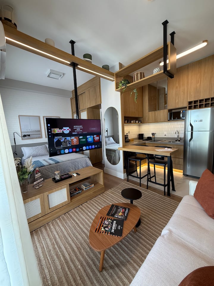 Alê Studios 33m2, Decoração Moderna E Exuberante. - São José dos Campos