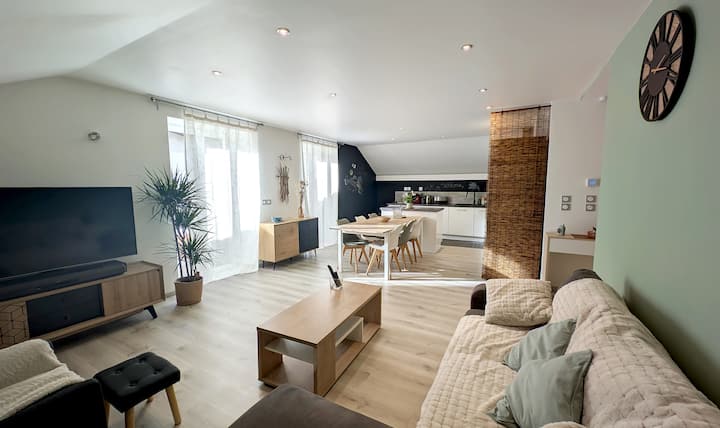 Appartement Confort Face à La Gare - 4/6 Couchages - Albertville