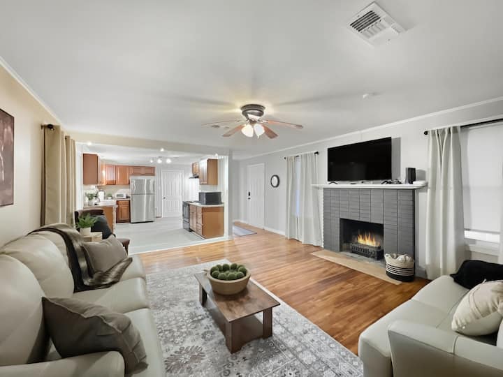 The Mimosa House - Texarkana, AR