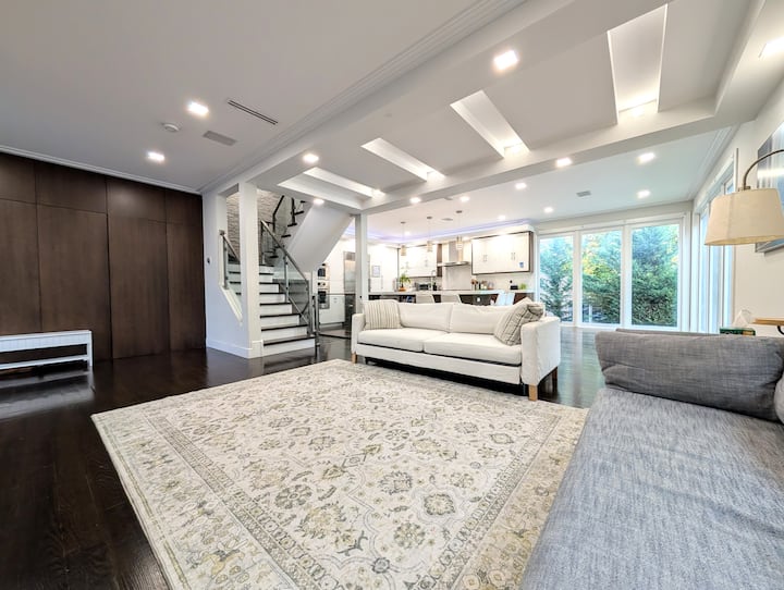 Townhouse Nyc/metlife Fifa World Cup (Roof & Yard) - The Bronx, NY