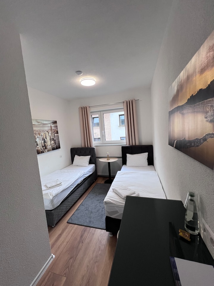 Sleep&go Motel Doppelzimmer Mit Bad - Bad Mergentheim