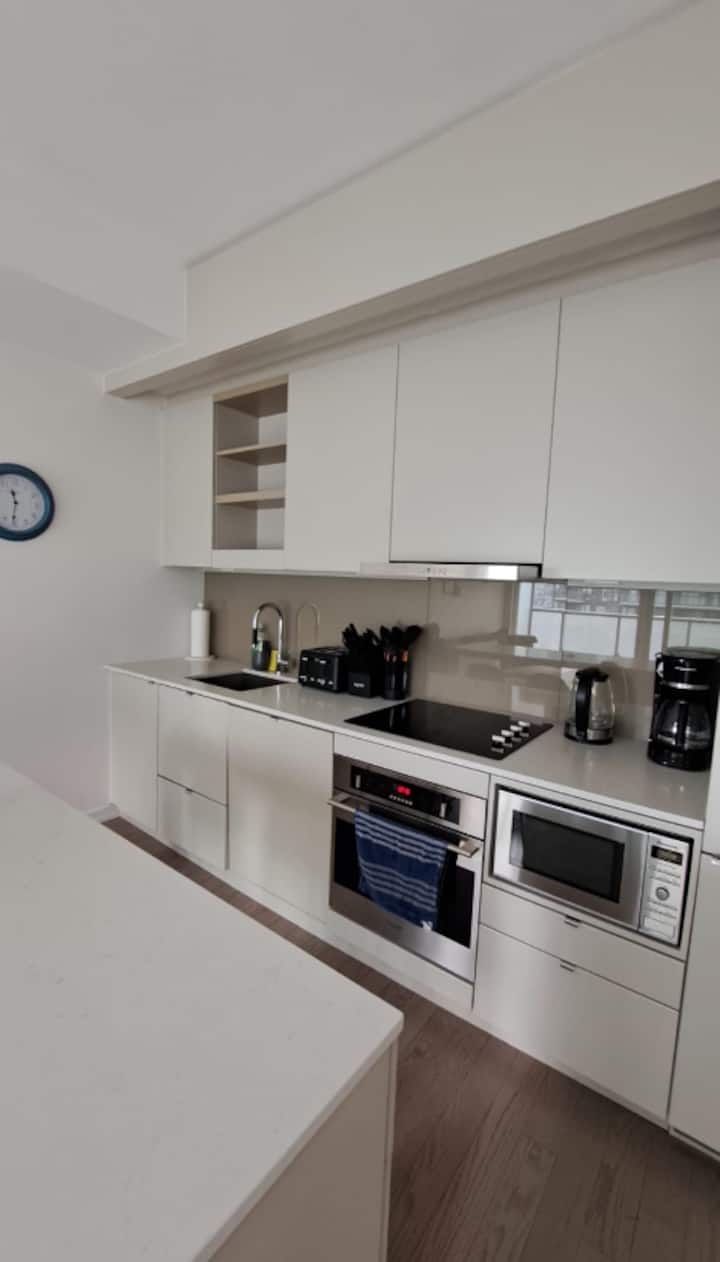 Condo For 2 Large Balcony - Port Hope