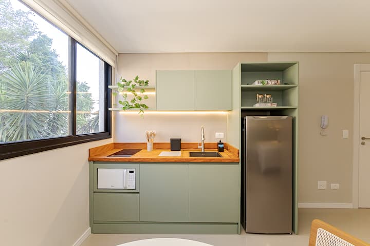 Studio No Centro De Cwb! 5min Do Teatro Guaíra! - Curitiba