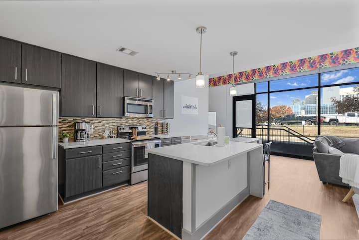 *Brand New* 1000 Sq Ft Loft - Close To Vandy! - Nashville