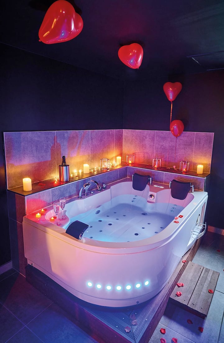 T1 Balnéo*proche Gare*centre Ville*circuit Des 24h - Le Mans