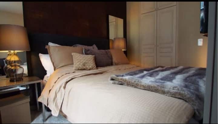 Le Centre Universel – Paris - Gare Saint-Lazare - Paris