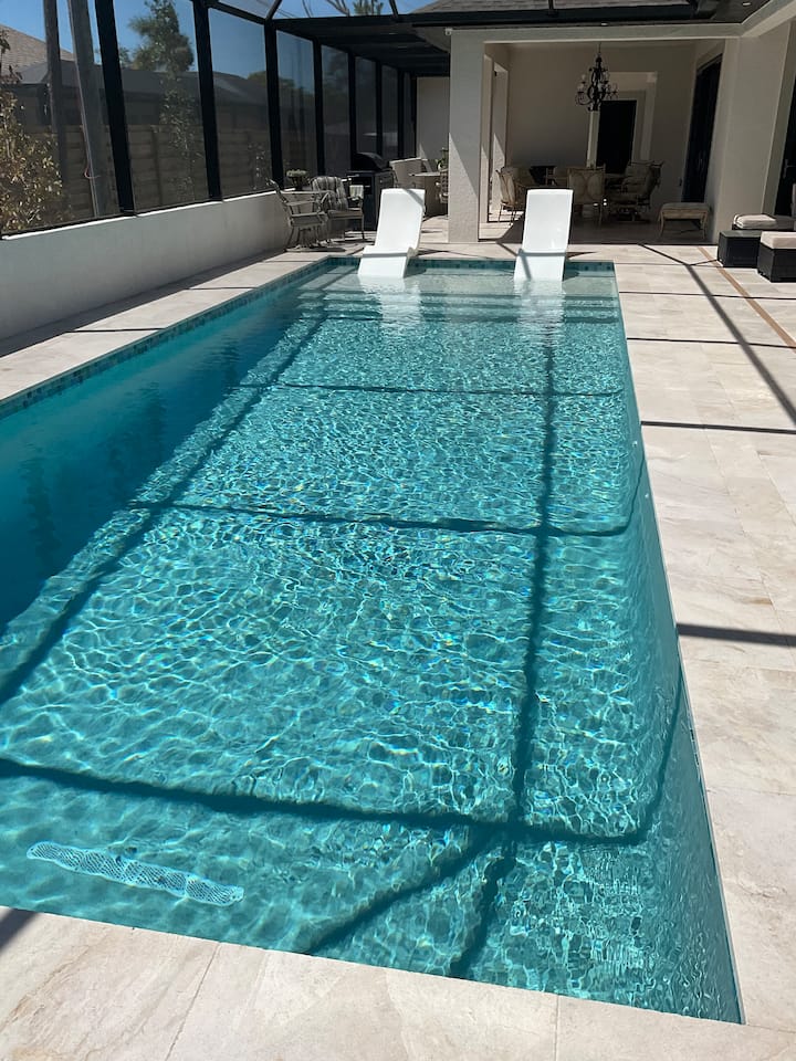 Brand New Villa Few Minutes From The Beach - Venice Beach, FL