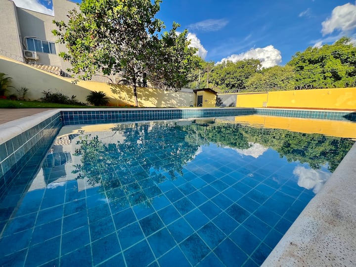 Casa No St Jaó | Piscina Aquecida E Jardim - Goiânia
