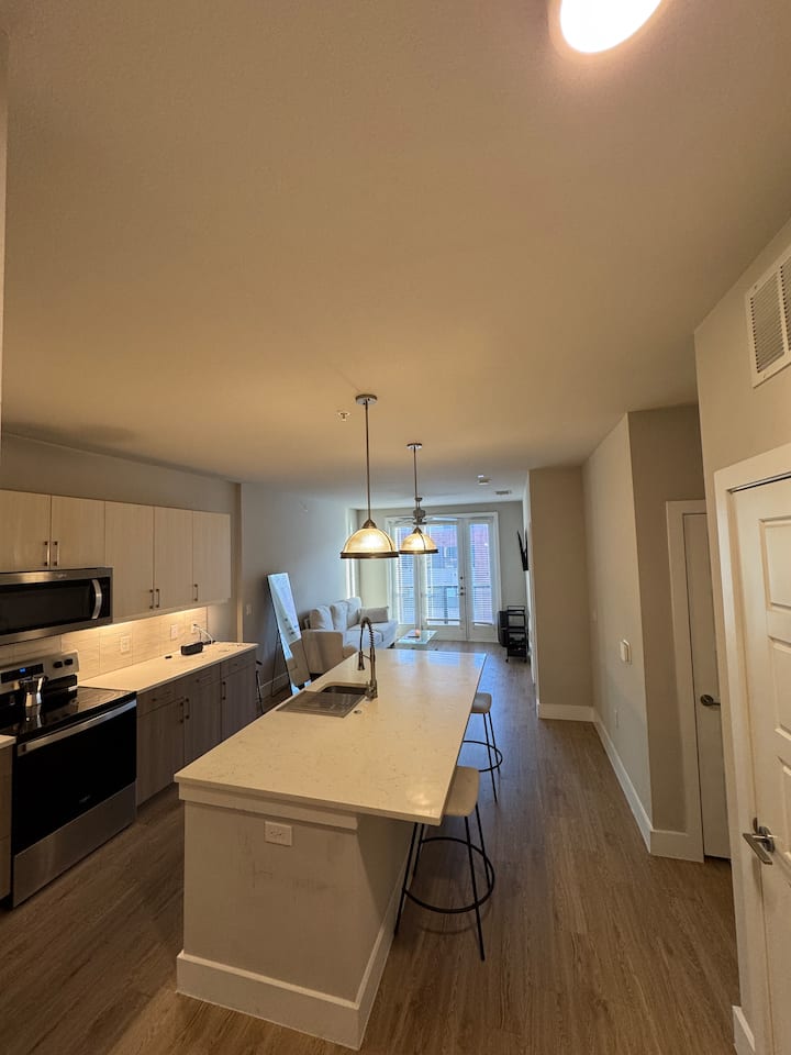 Modern Frisco Stay • Near Toyota Stadium & Tollway - Frisco, TX